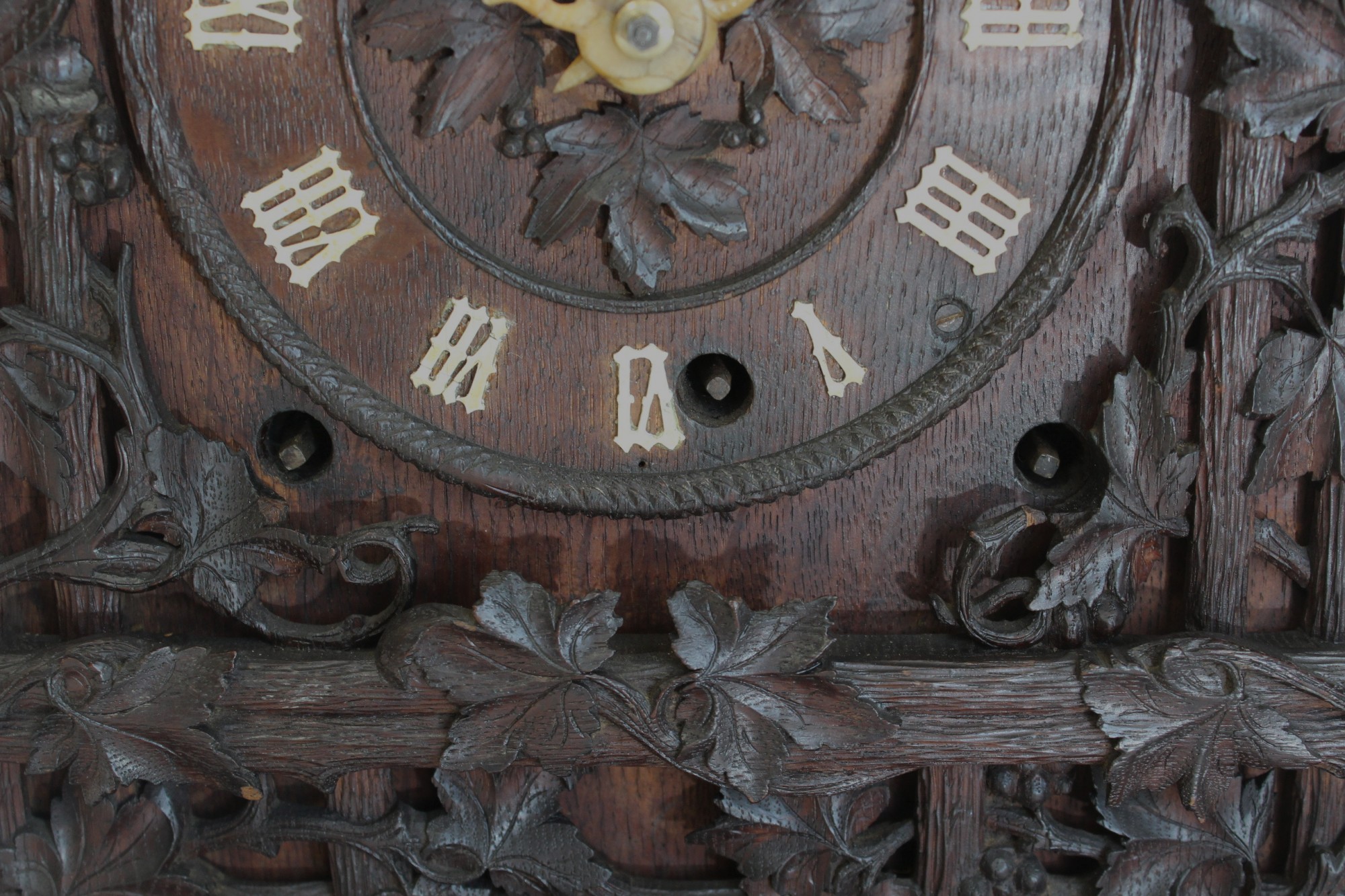 Cuckoo and Quail shelf clock by Beha - Carlton Clocks