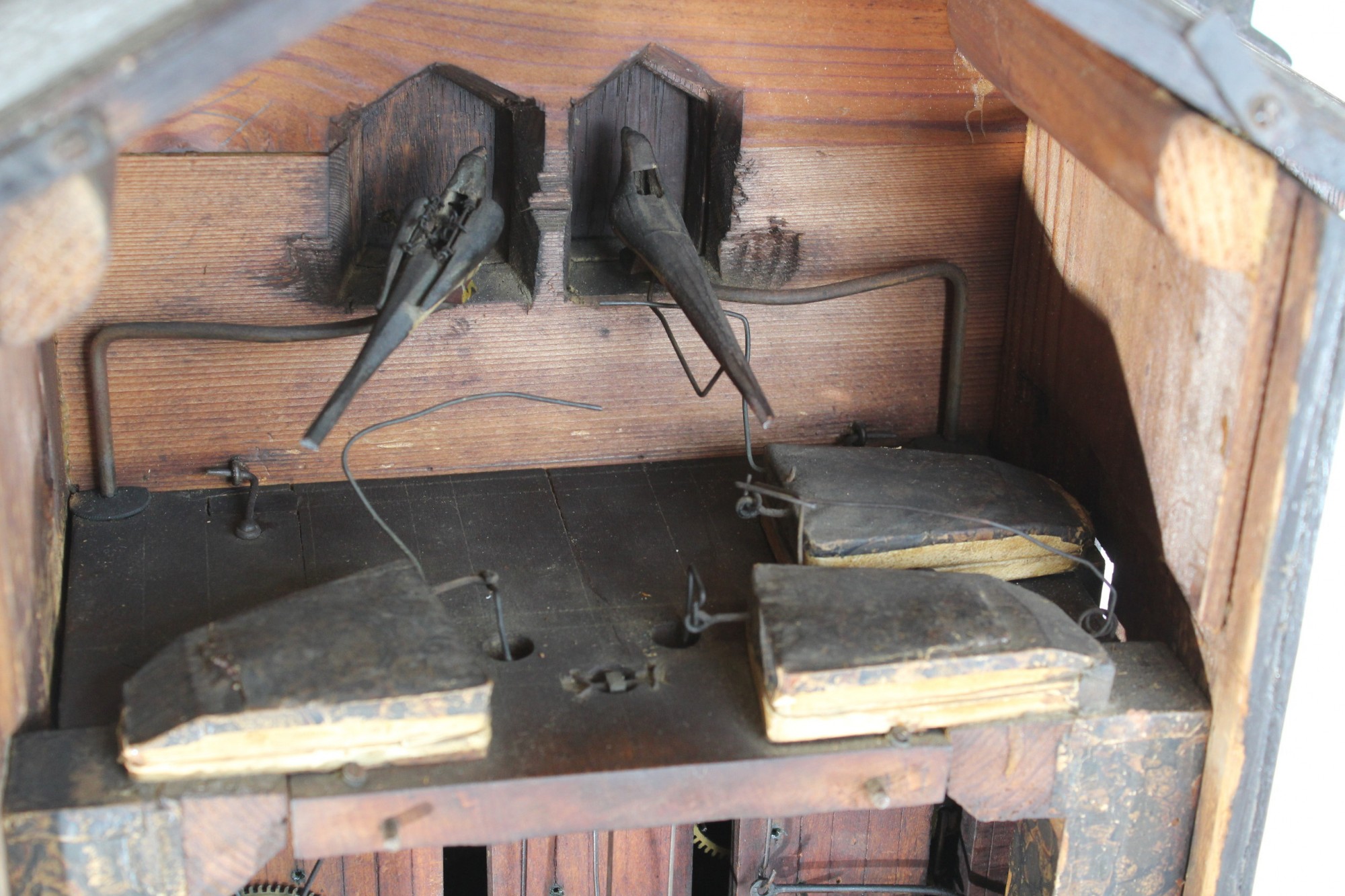 Cuckoo and Quail shelf clock by Beha - Carlton Clocks