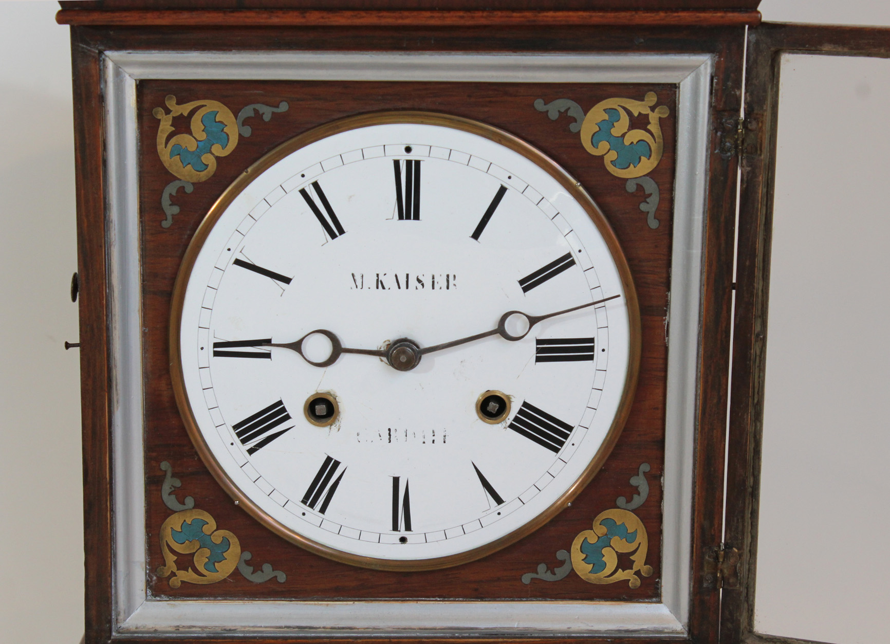 Beha 8-day Shelf cuckoo clock - Carlton Clocks