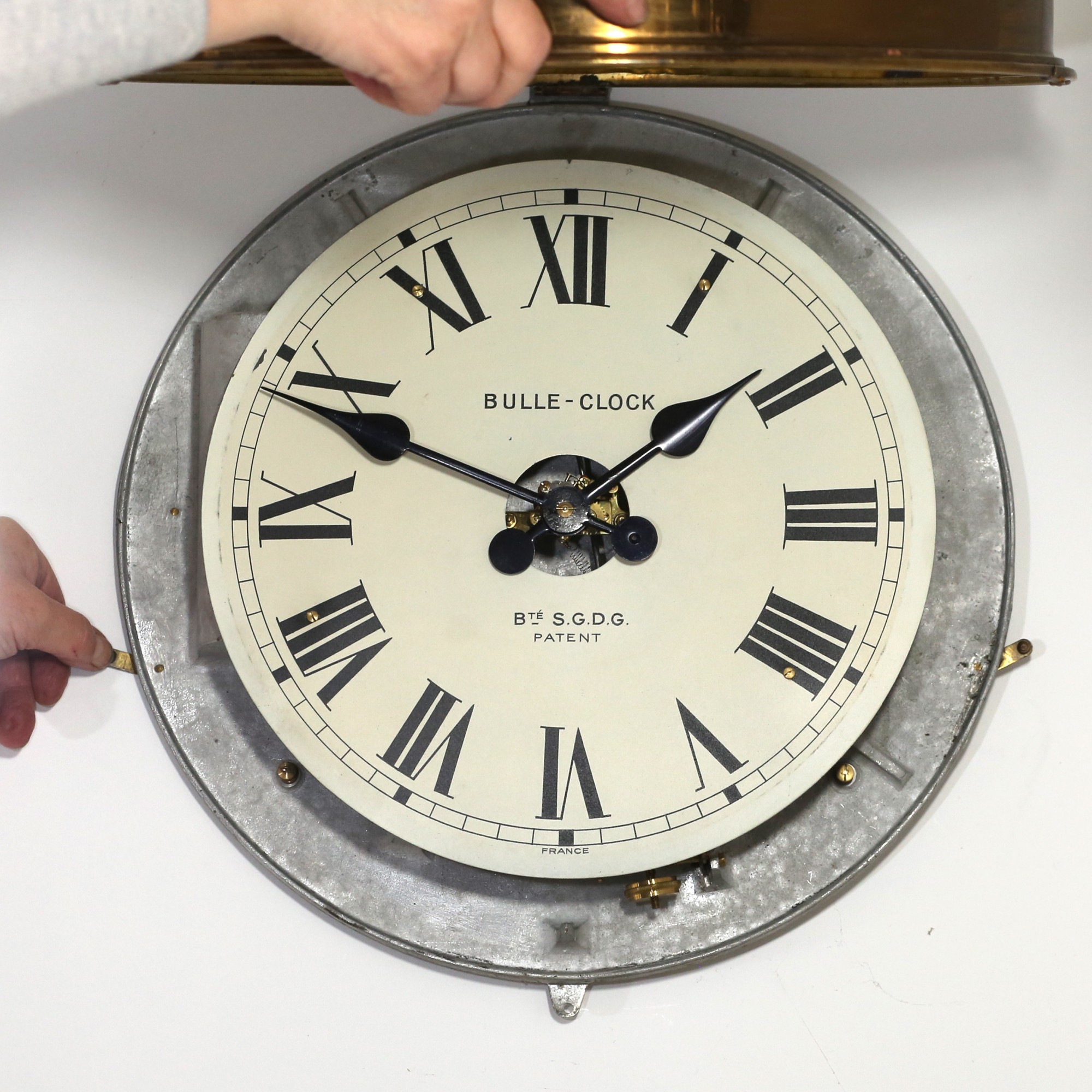 Bulle Model Ee- Brass Wall Clock - Carlton Clocks