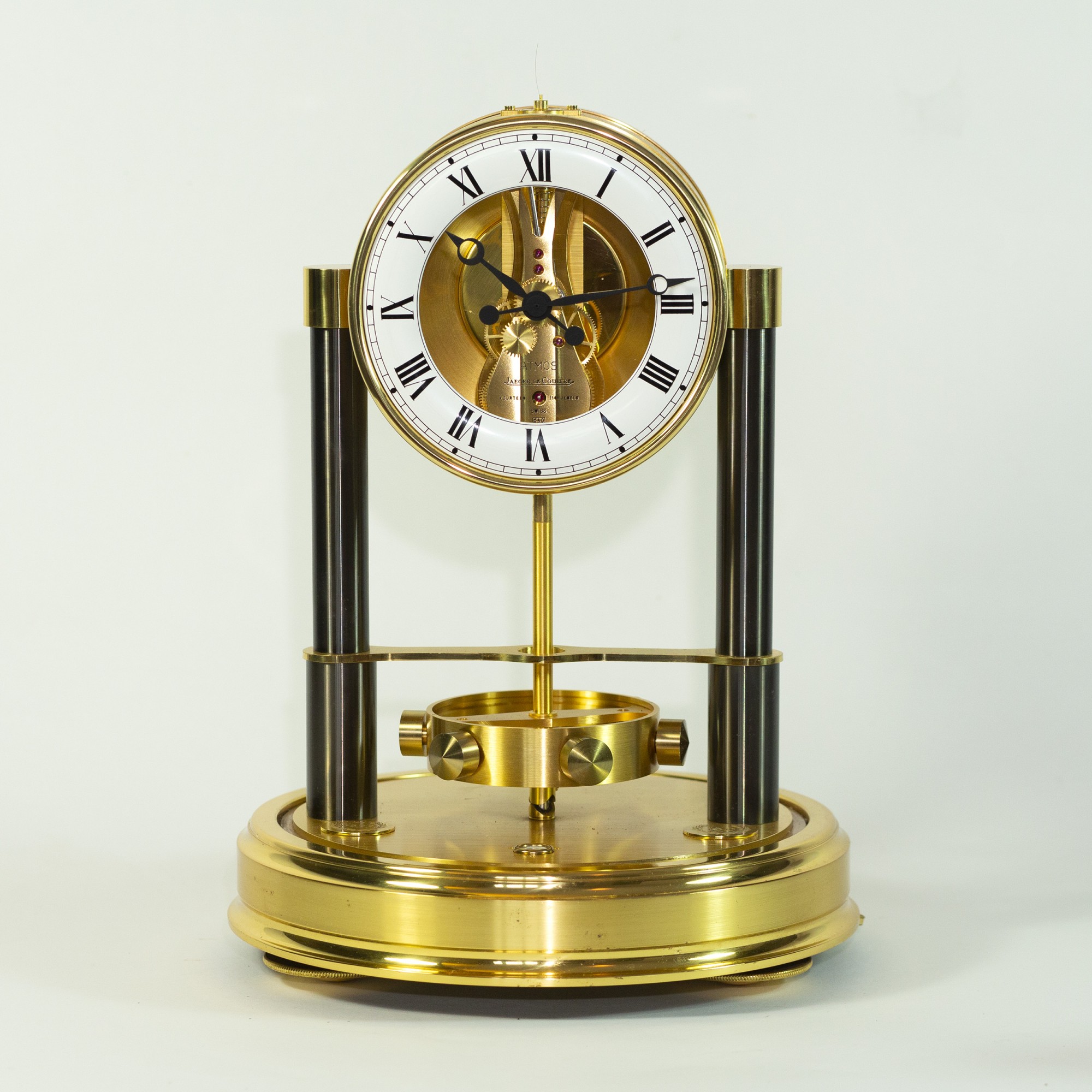 Jaeger leCoultre Atmos clock, made for the 150th anniversary - Carlton ...